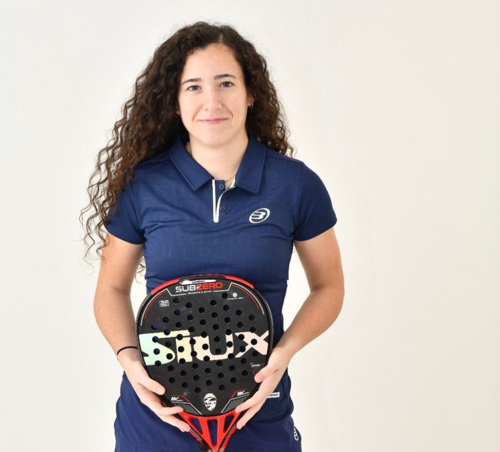 Araceli Martinez diventa un'atleta Siux Padel - World Padel Tour ...
